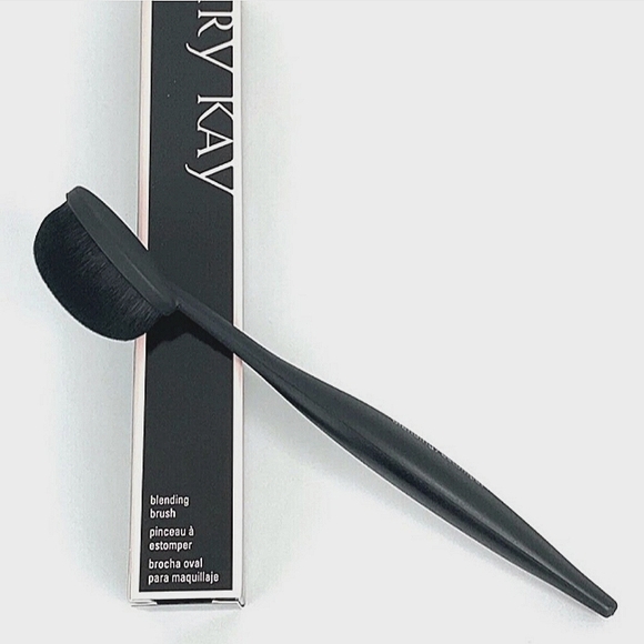 Mary Kay | Makeup | Mary Kay Blending Brush | Poshmark